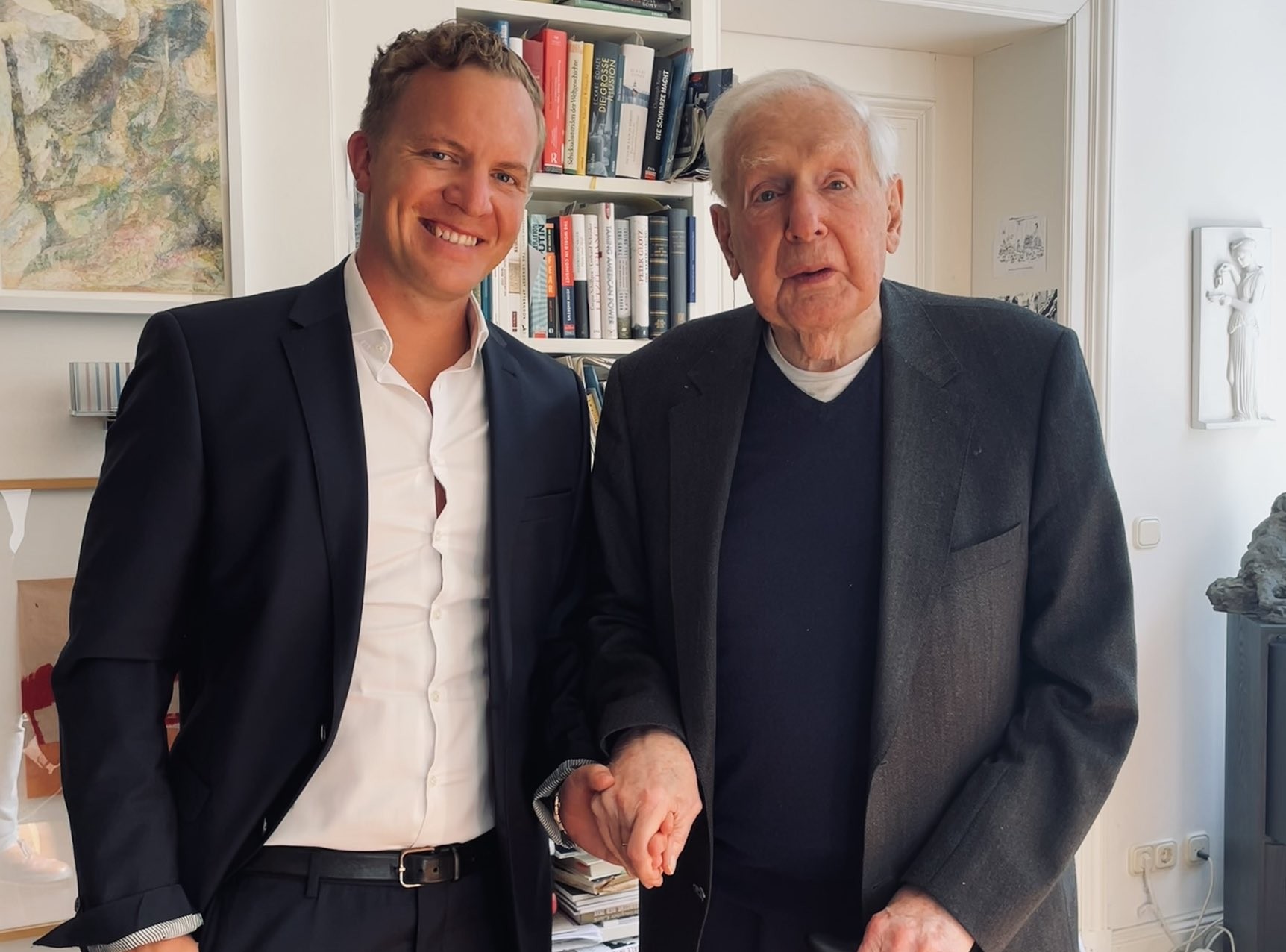 Sparkasse kündigt Journalist Flavio von Witzleben Geschäftskonto ...